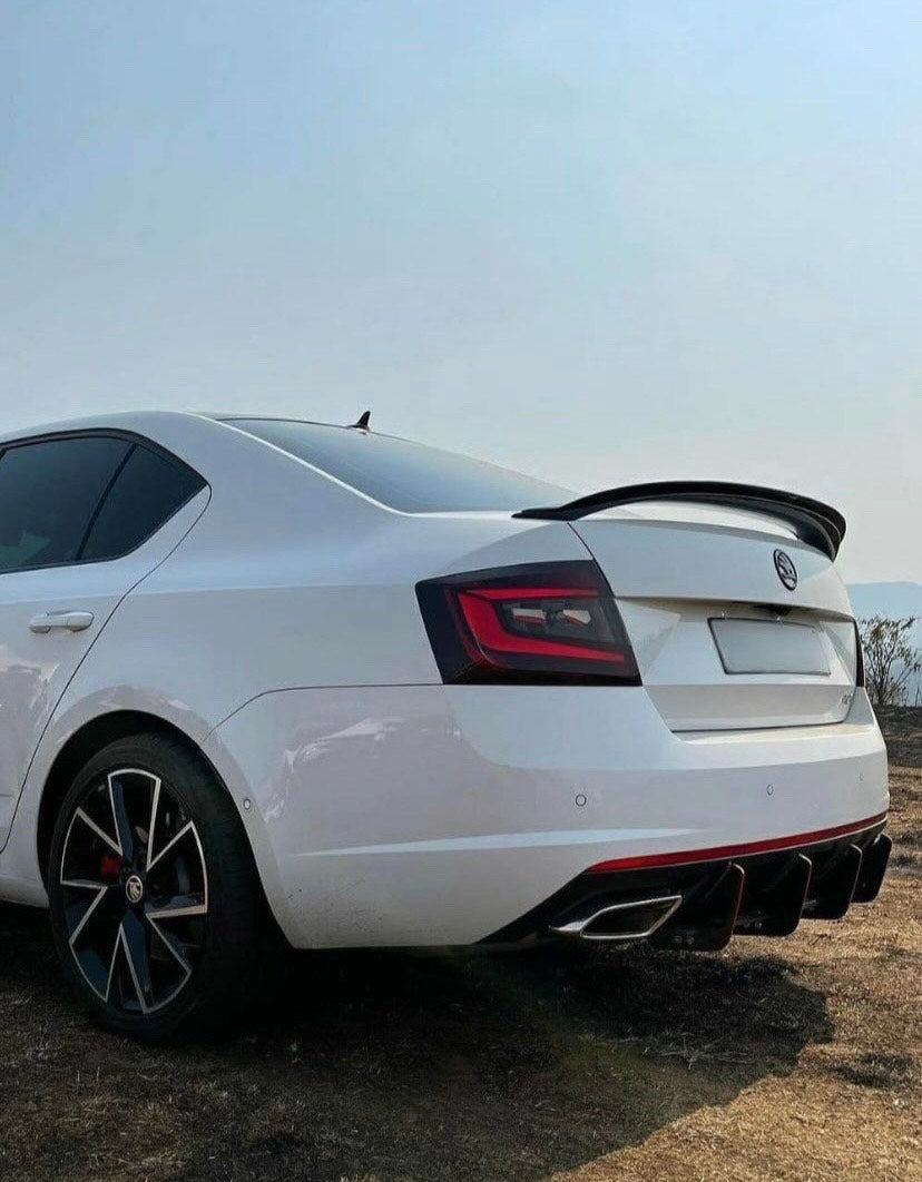 SPOILER IN SKODA LAURA L&K | OCTAVIA SPOILER IN LAURA | DIY | GLOSSY B ...