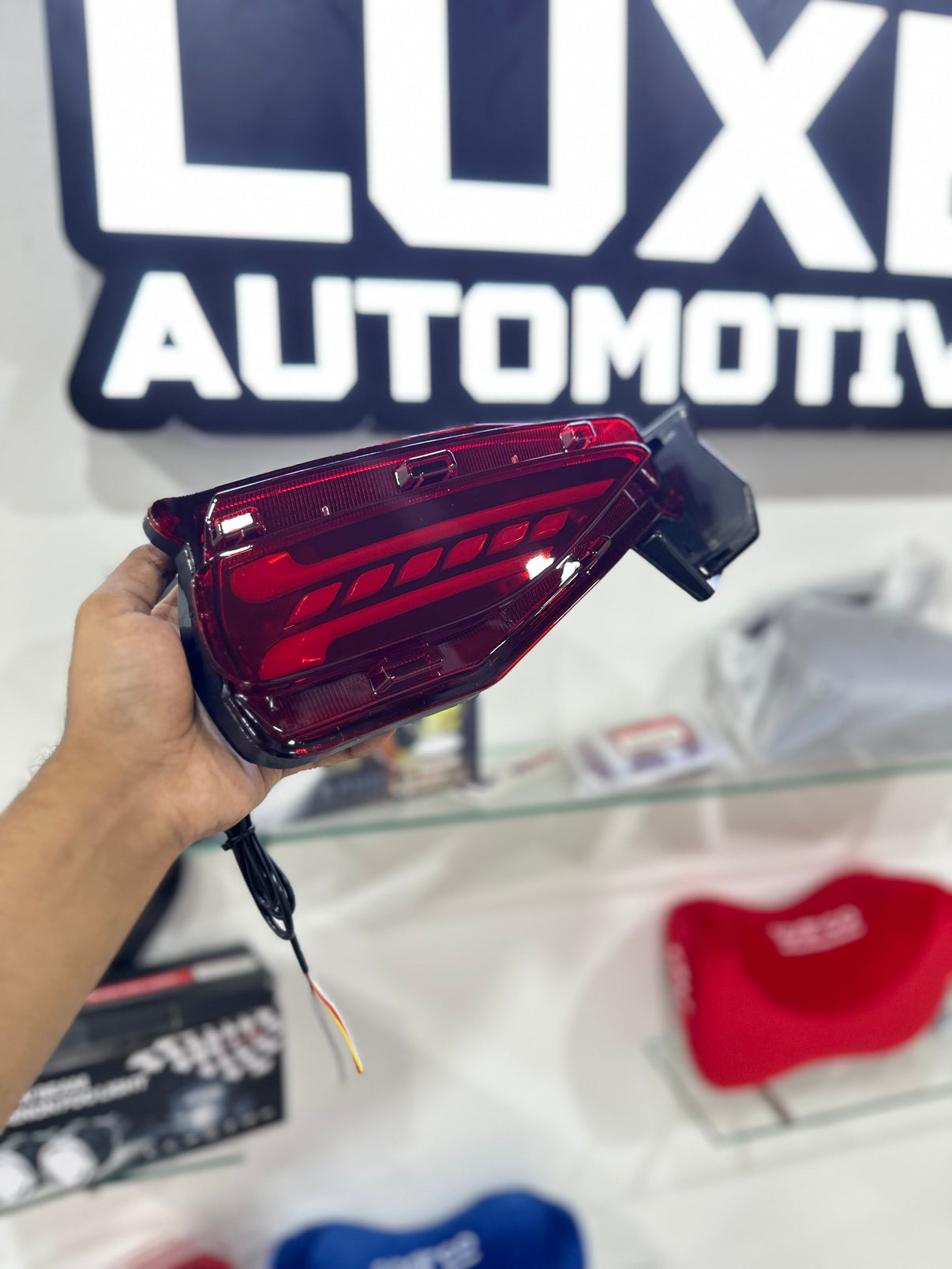 1) Toyota Fortuner KMH Rear Bumper Reflector for – LUXE AUTOMOTIVE