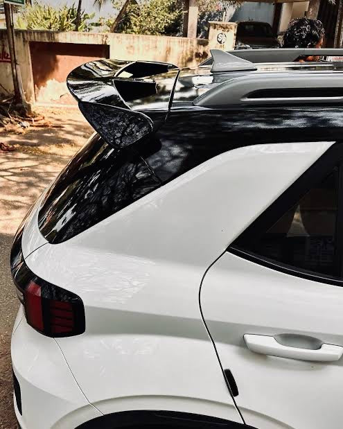 VENUE Monster Spoiler – LUXE AUTOMOTIVE