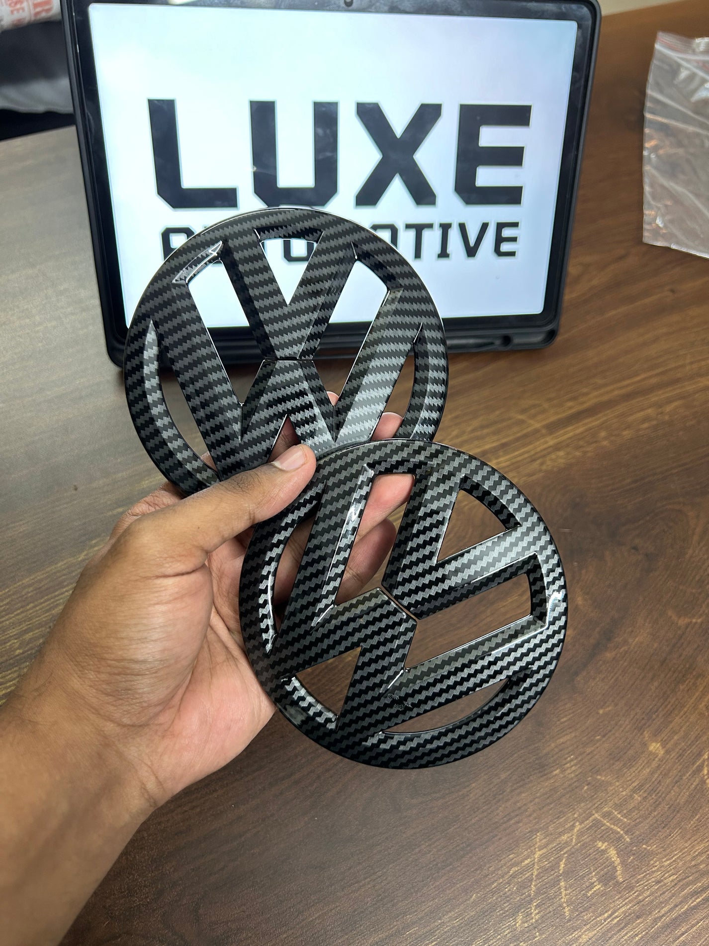 VW Polo LOGOS (Set of 2) – LUXE AUTOMOTIVE