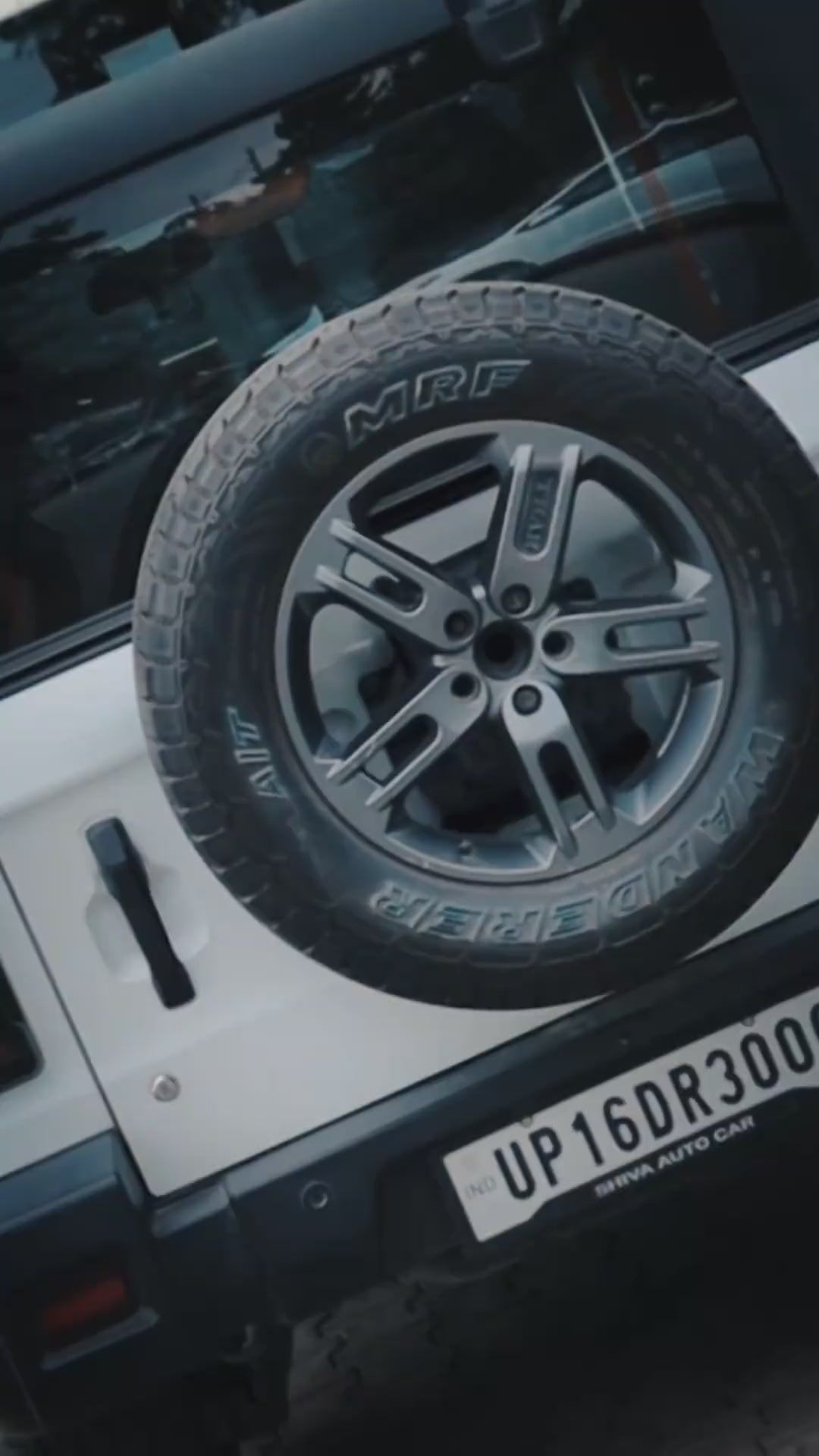 New Style Arrow Design Tail Light for Mahindra Thar/Thar Roxx – LUXE ...